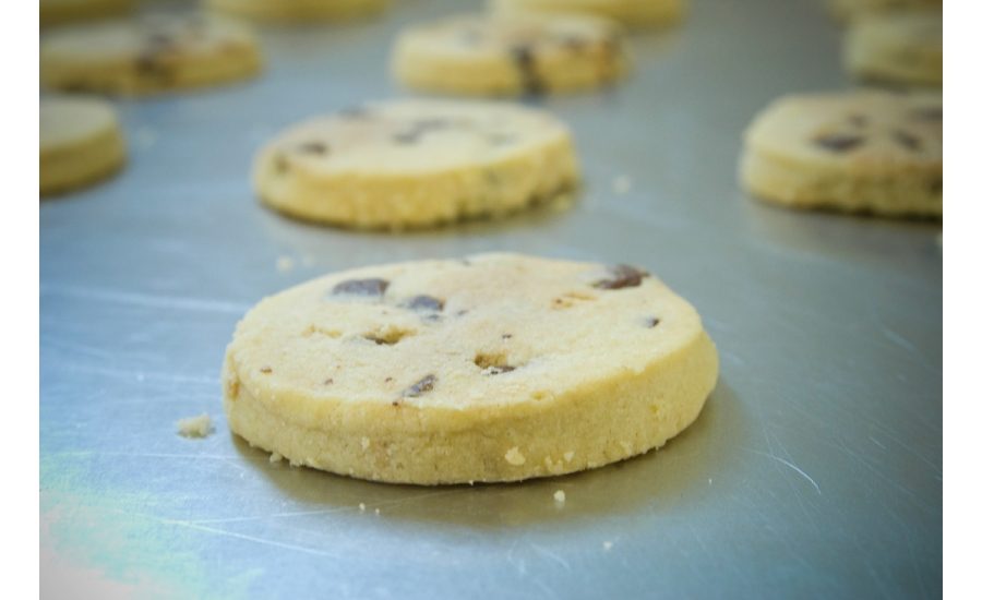 Finding the right sweetener solutions to cut sugar in snacks and baked ...